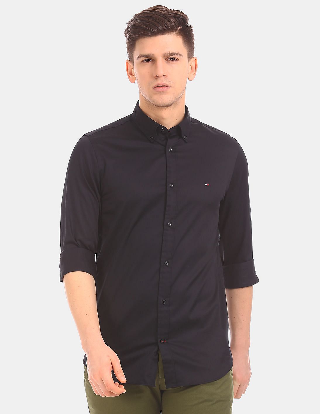 Buy Tommy Hilfiger Men Men Black Slim Fit Solid Smart Casual Shirt NNNOW